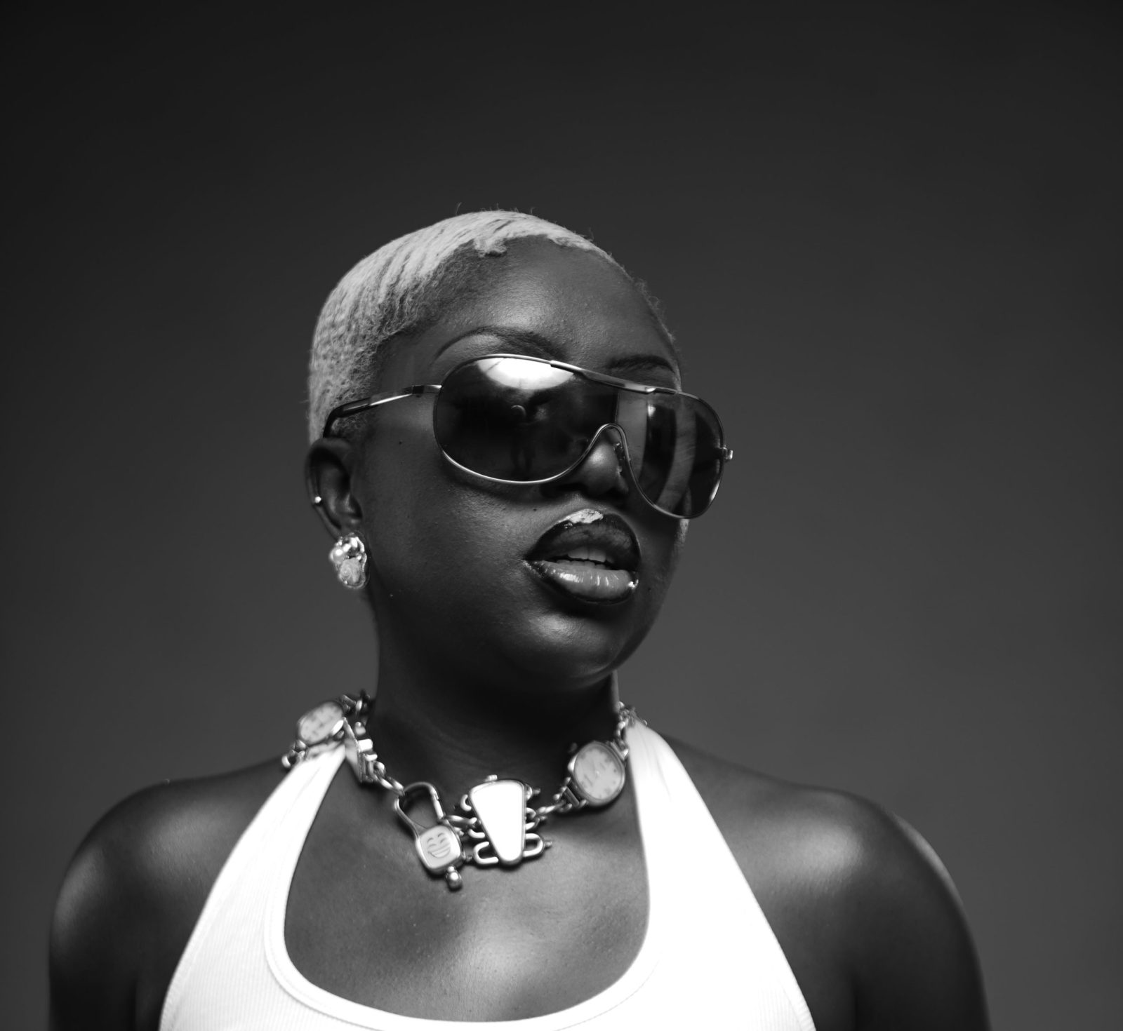 Dove Nicol Inspires With New Single "SKY"